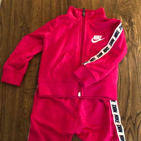 Nike | Matching Sets | Nike Sweatsuit | Poshmark